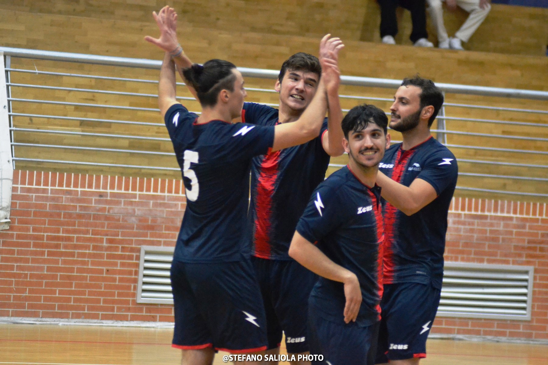 CNU 2024, Cus Molise, il calcio a 5 batte il Cus Torino e vola in ... CNU 2024, Cus Molise, il calcio a 5 batte il Cus Torino e vola in ...